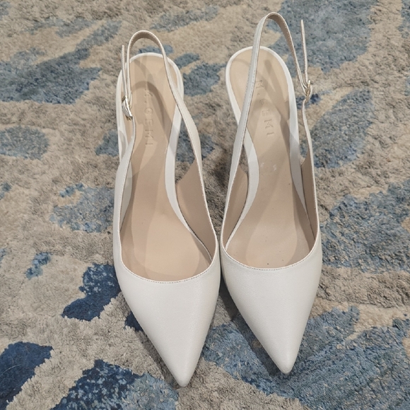 M. Gemi | Shoes | M Gemi White Slingback Heels | Poshmark
